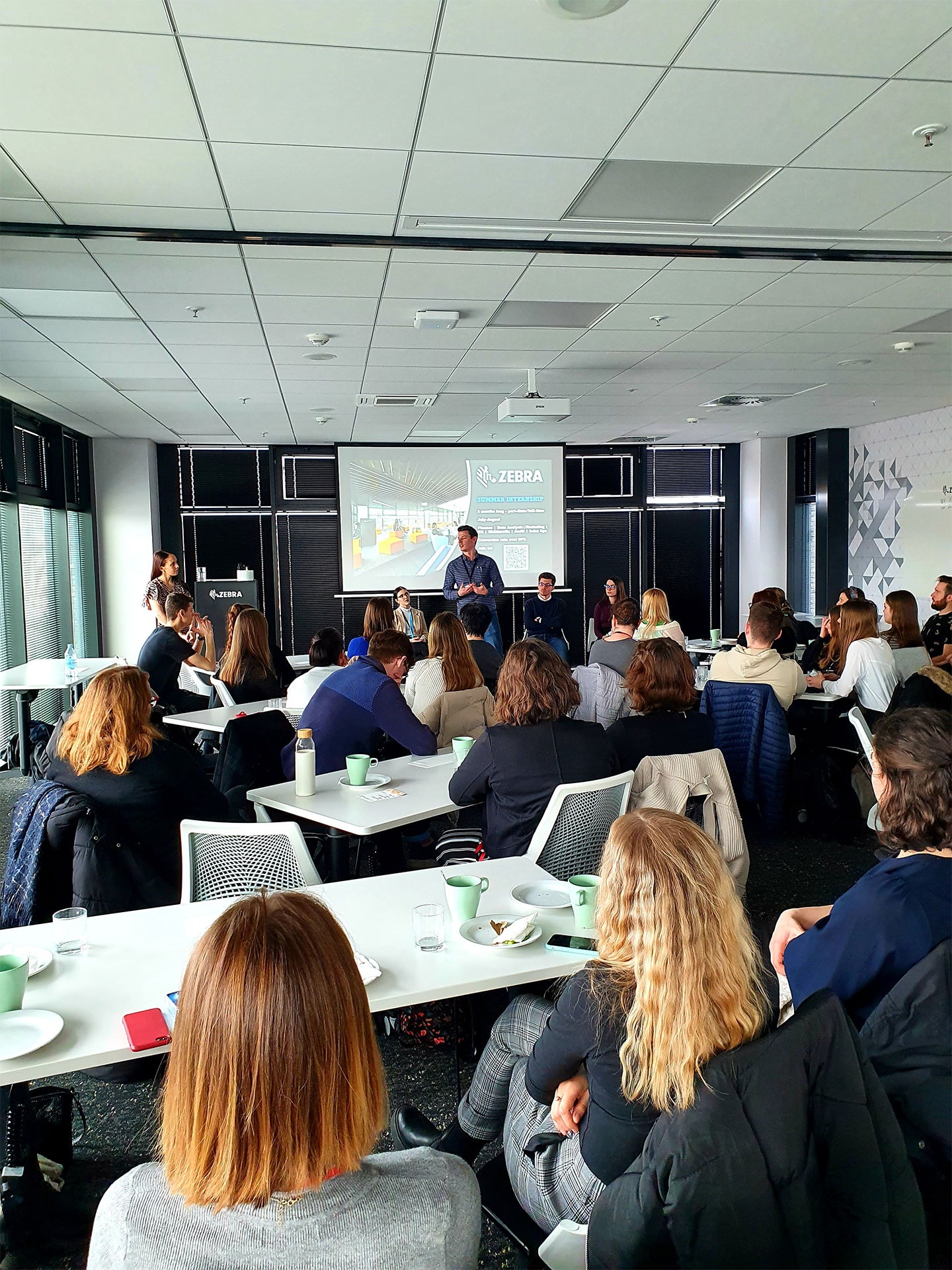 Students and graduates | Zebra Technologies