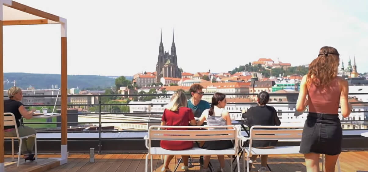 Students and graduates | Zebra Technologies